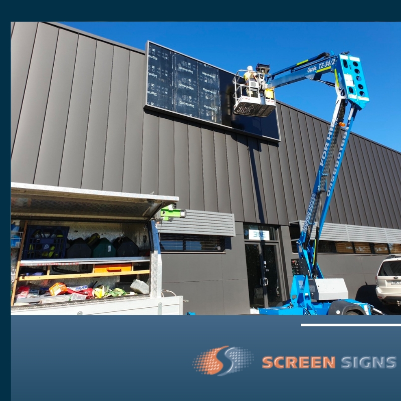 Free advice | Create signage for a building shop or vehicle
